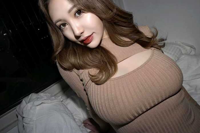 「新有菜」4月最新作品MIDV-682，废物下属的逆袭！变成客户欺负美女上司-岛国女优-帝王之家