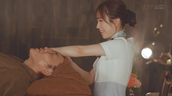 「STARS-765」SOD艺能人「小凑よつ叶(小凑四叶)」戏剧初挑战「4职业Cosplay」从接吻开始的职场XA！-岛国女优-帝王之家