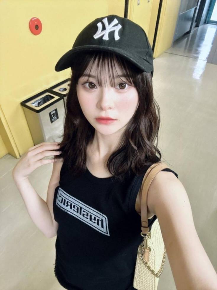 22岁短发酒店之花「春阳萌花」AV出道，首发新作MIFD-476，敏感体质超会带劲！-岛国女优-帝王之家